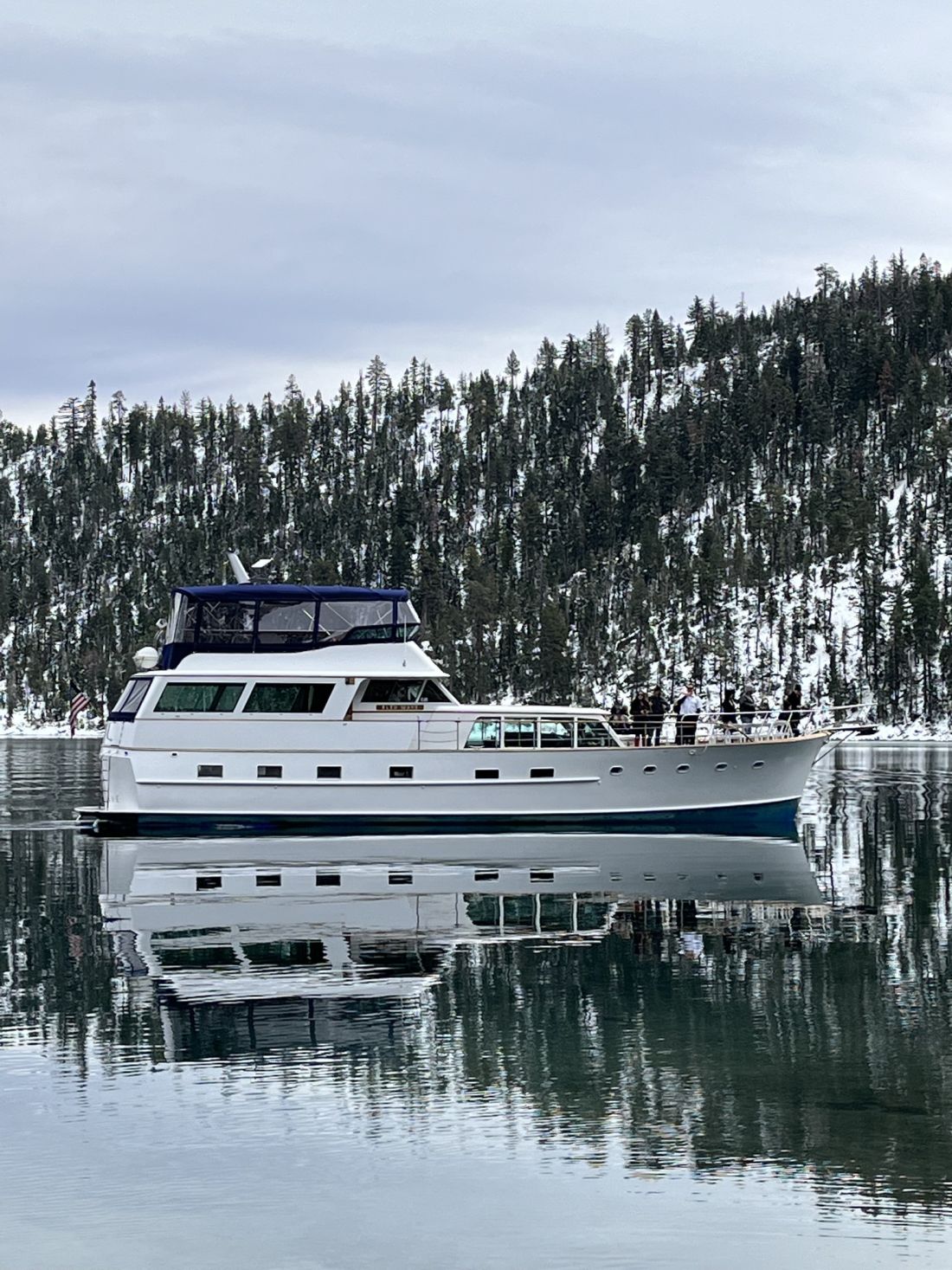 Bleu Wave Cruises | Lake Tahoe