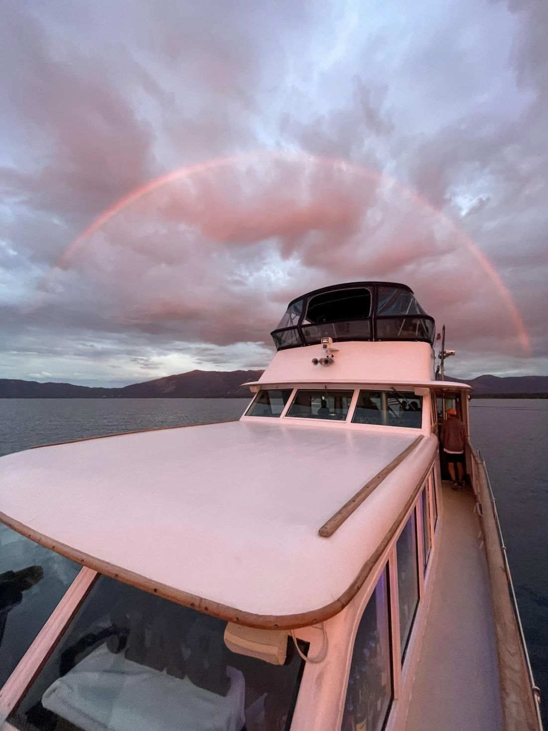 Bleu Wave Cruises | Lake Tahoe