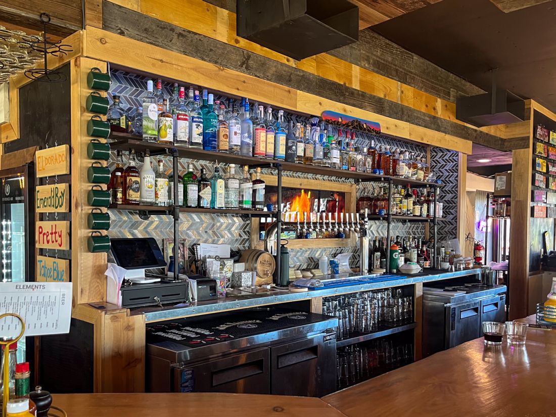 Elements Eatery & Bar | Lake Tahoe